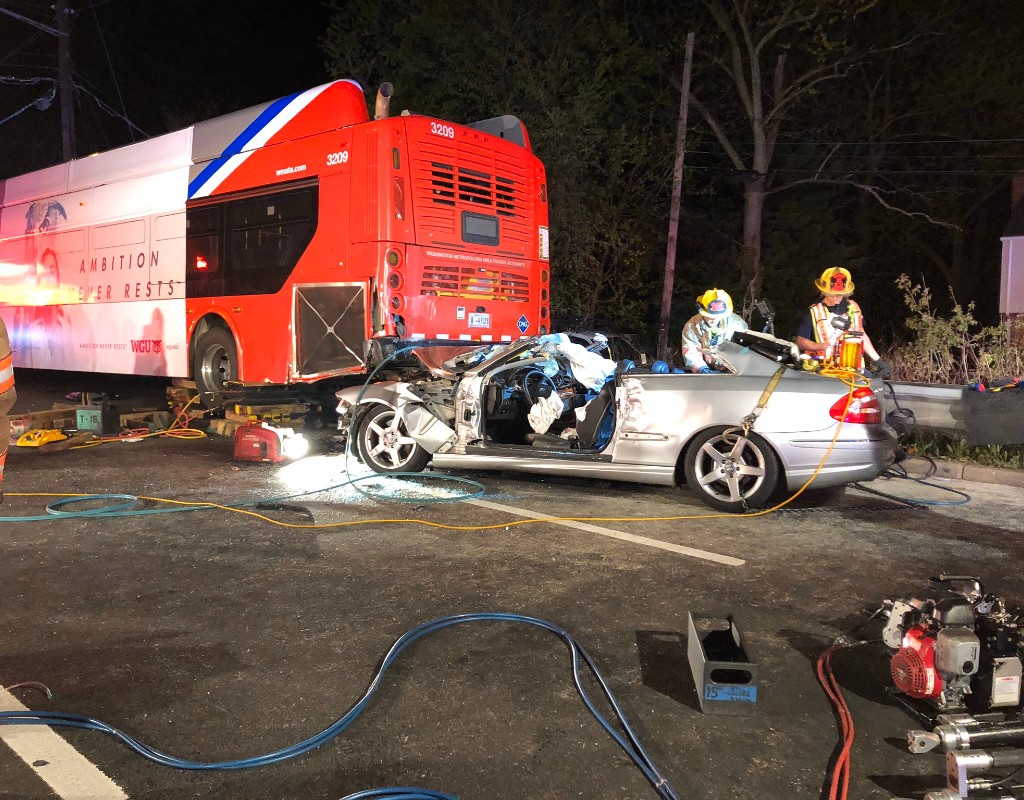 Car Crashes Into Metro Bus Injuring Three People - Montgomery Community ...