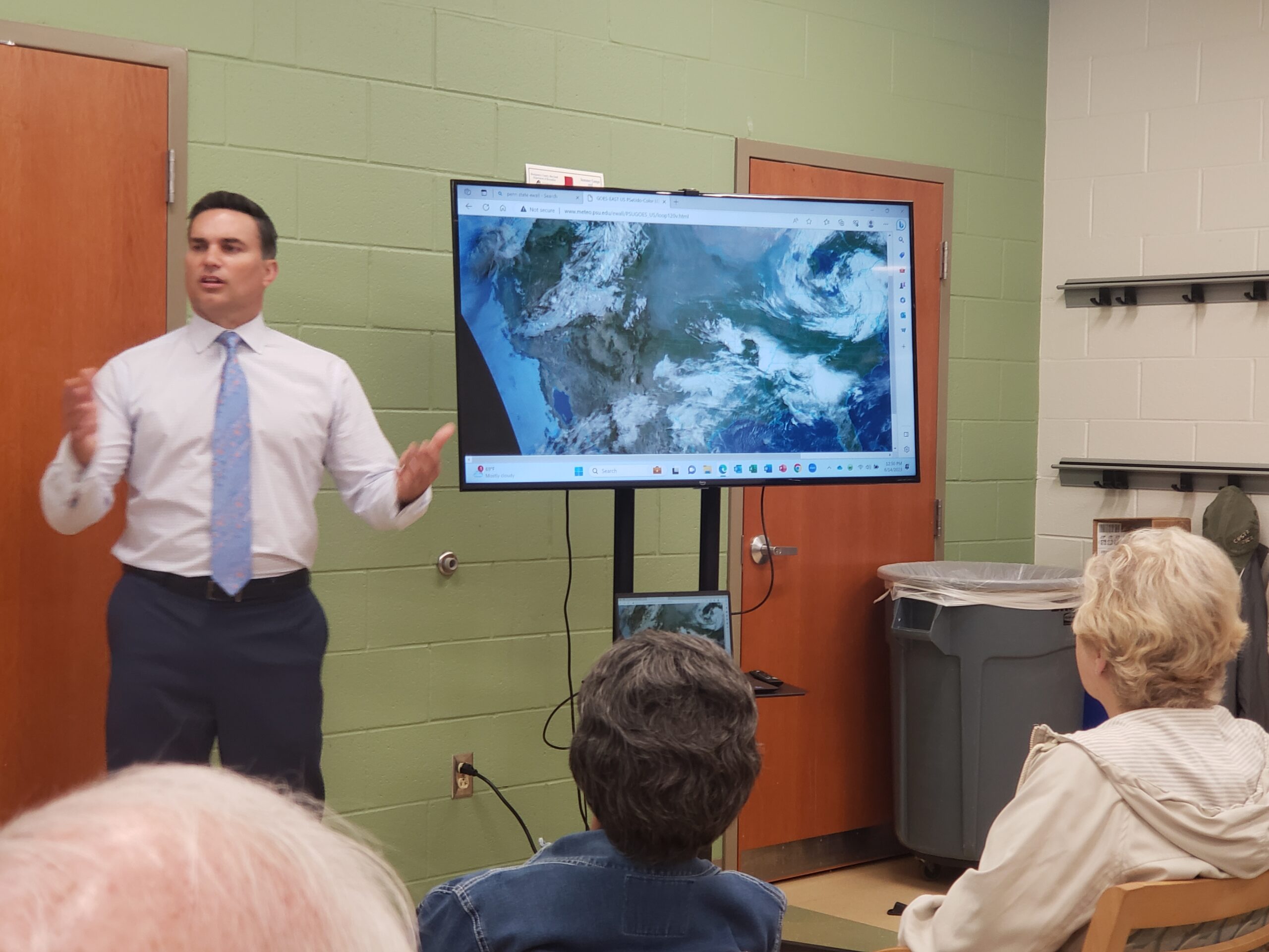 Meteorologist Doug Kammerer Loves Storms - Montgomery Community Media