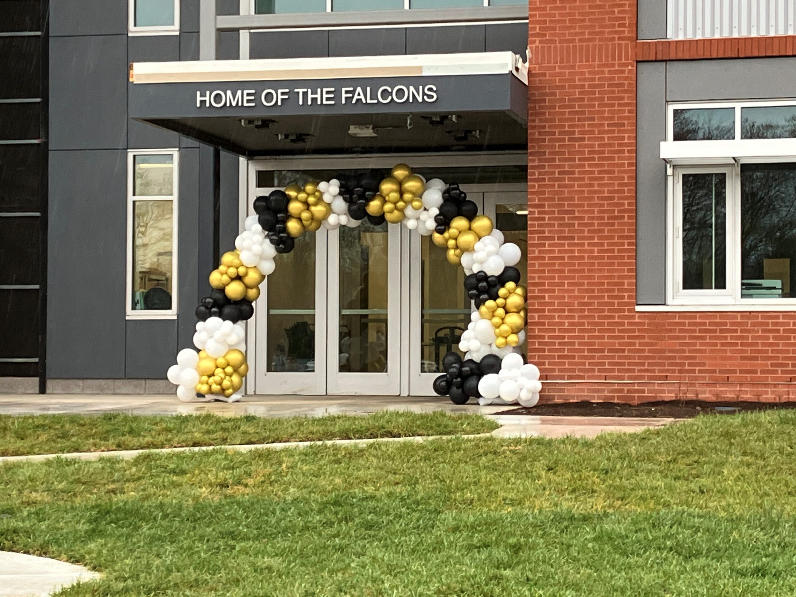 After Long Wait, Poolesville High School Opens New Classrooms ...