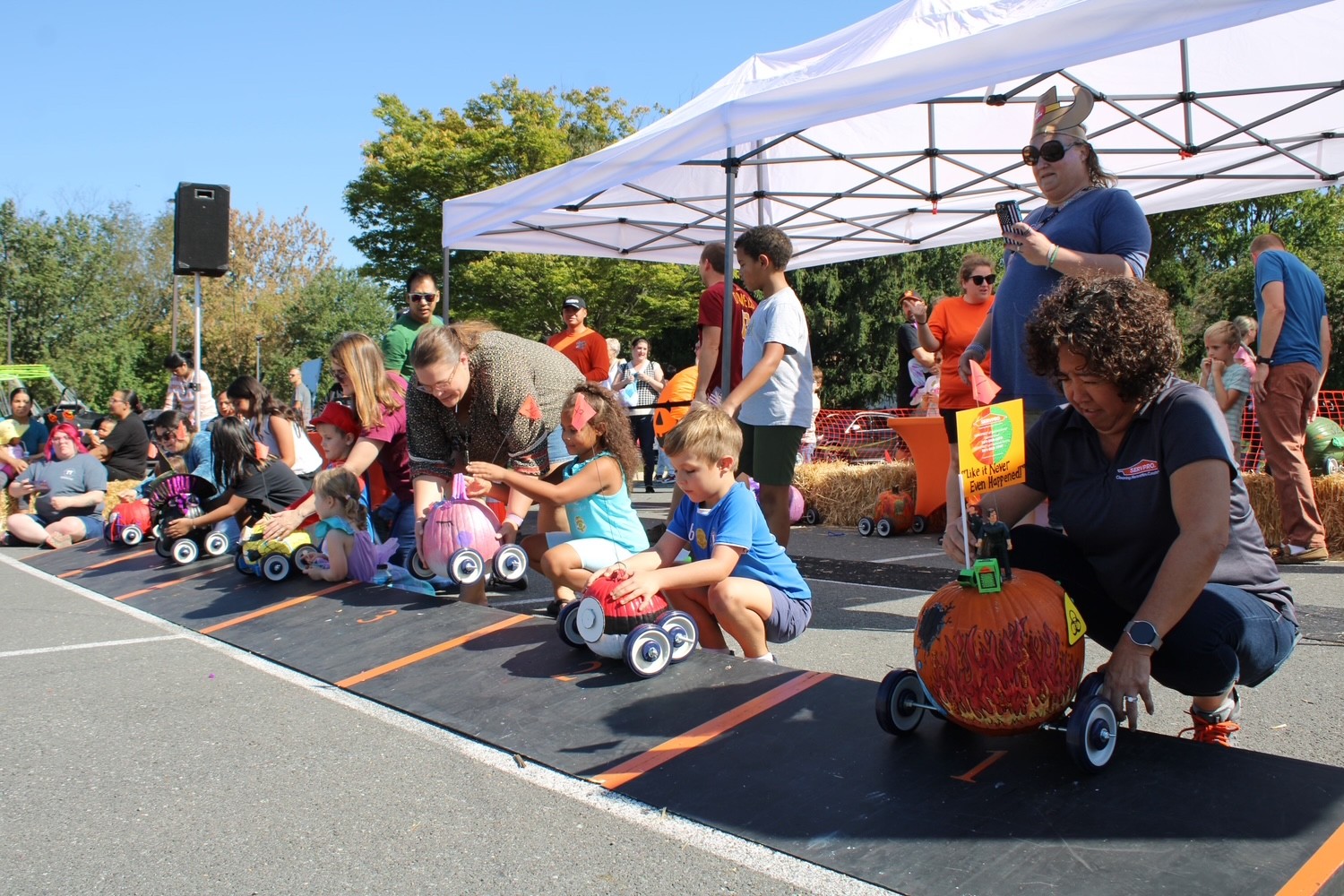 Gaithersburg's Great Pumpkin Race in Photos - Montgomery Community Media
