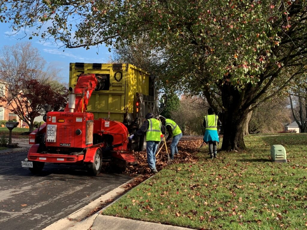 Leaf Collection Starts Nov. 10 - Montgomery Community Media