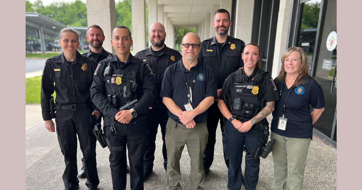 Police Crisis Intervention Team Earns International Award - Montgomery ...