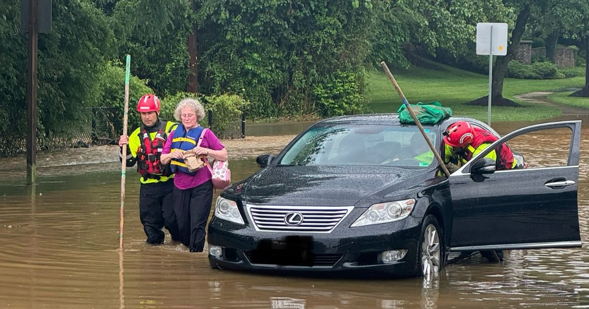 'Abnormal' Storm Results in Stranded Motorists, Creeks Overflowing ...